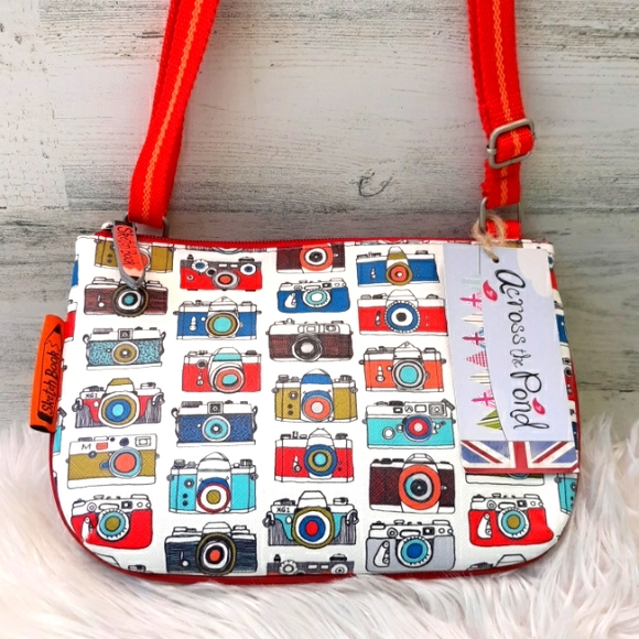 Sketch Book by Nicky James | Bags | Nwt Sketch Book Bag By Nicky James ...